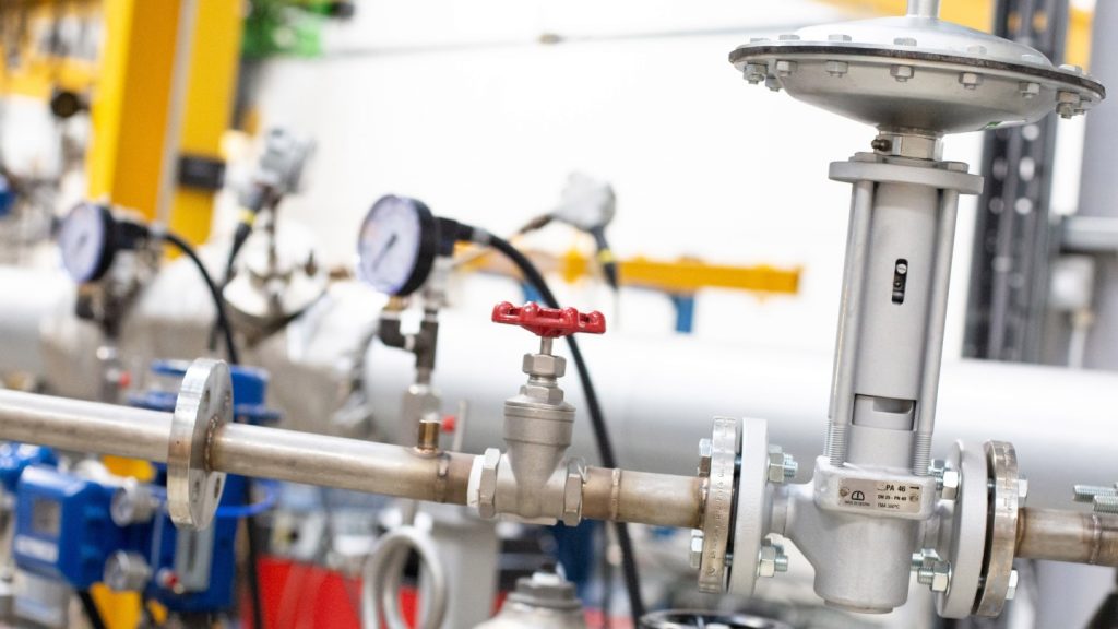 Bottom Blowdown Valves · Apex Industrial Solutions