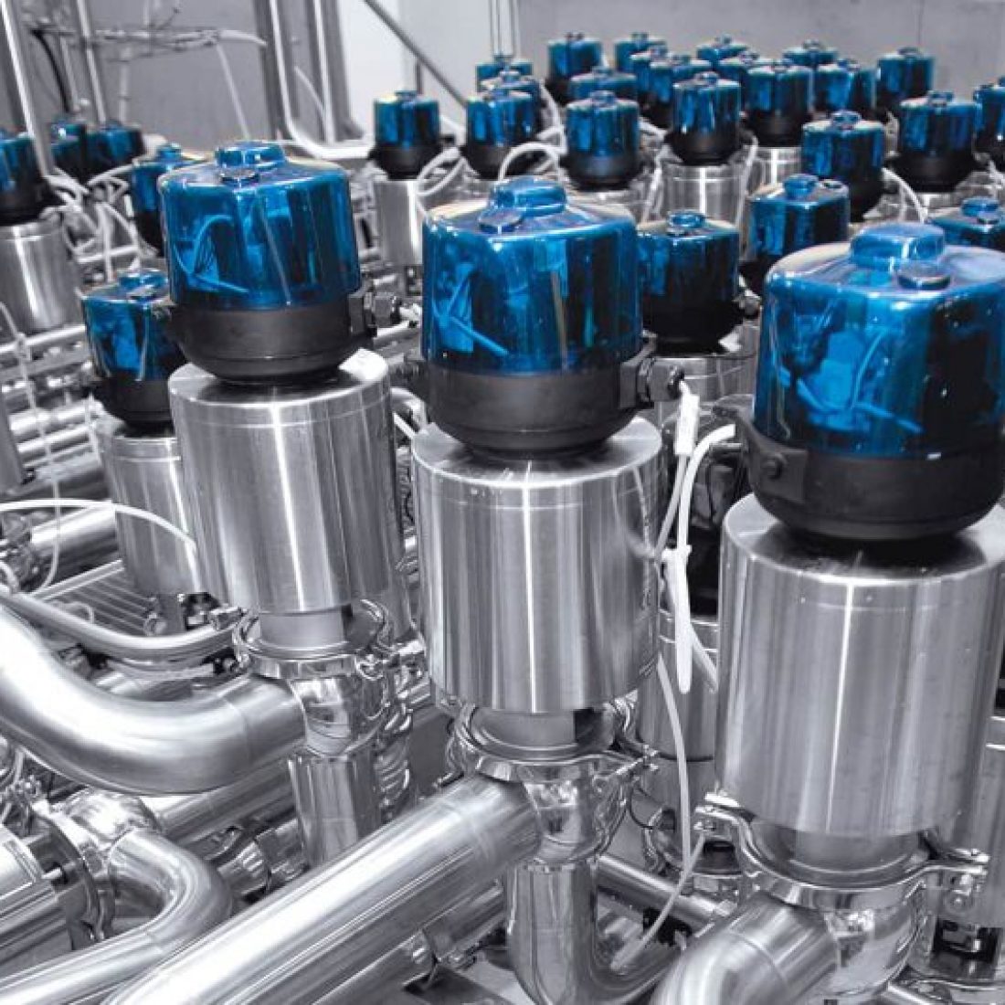 The Definox Difference · Apex Industrial Solutions